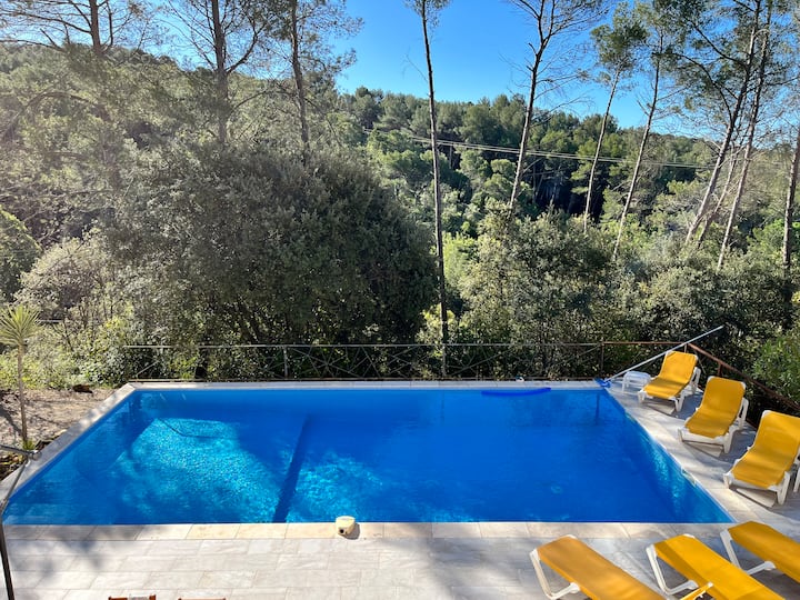 Villa De Caractère Au Calme Avec Vue Imprenable - Lorgues