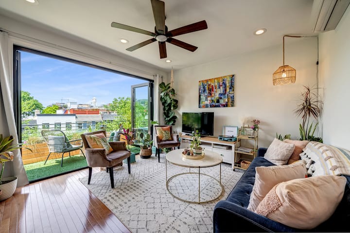 Two Union Market Apartments And Roof Deck - Capitol Hill, DC