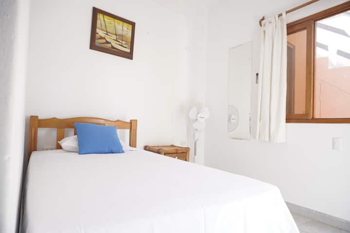 Cuarto Para 1 Persona En Máncora - Máncora