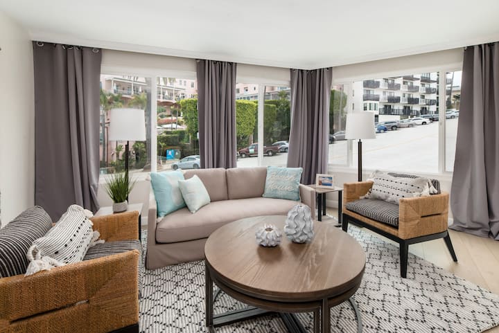 Best Location @ La Jolla Village, Ocean View. - San Diego, CA