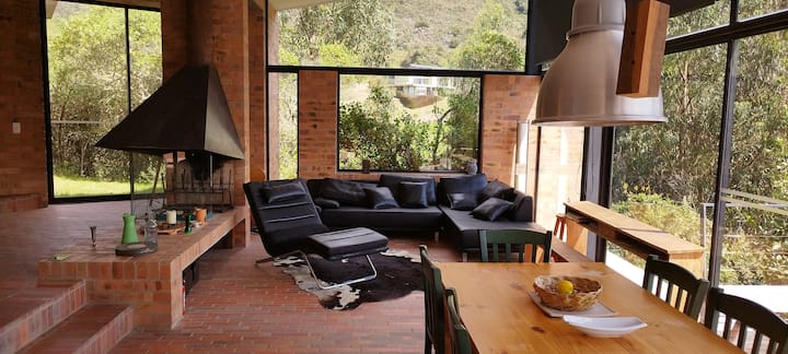 Casa En La Montaña Con Vista Al Lago - Guatavita