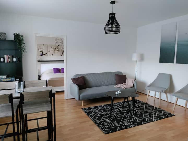 Yksityinen Tilava Asunto - Hanko