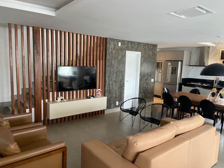 Casa Em Garopaba - Bairro Ferraz - Próxima à Praia - Garopaba