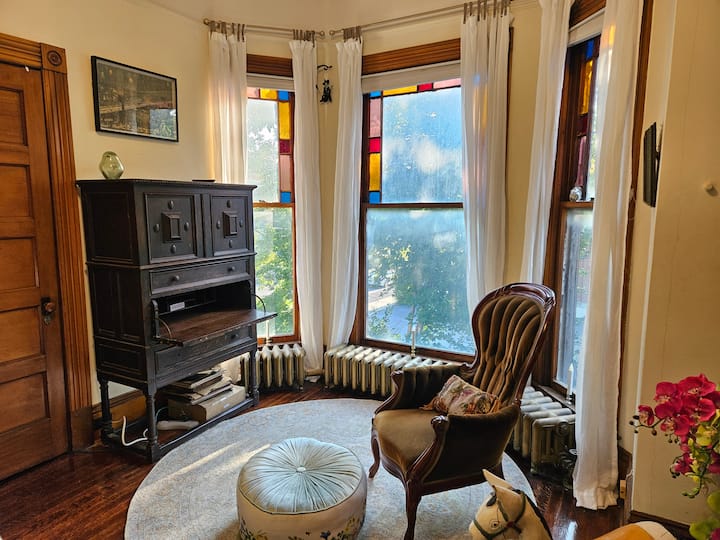 "Moss" Room Rental - Plattsburgh, NY