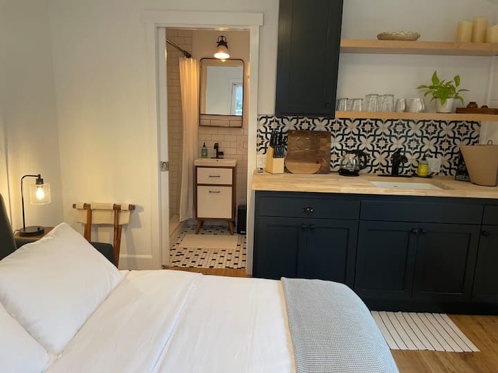 Los Olivos Private Guest House - Solvang, CA