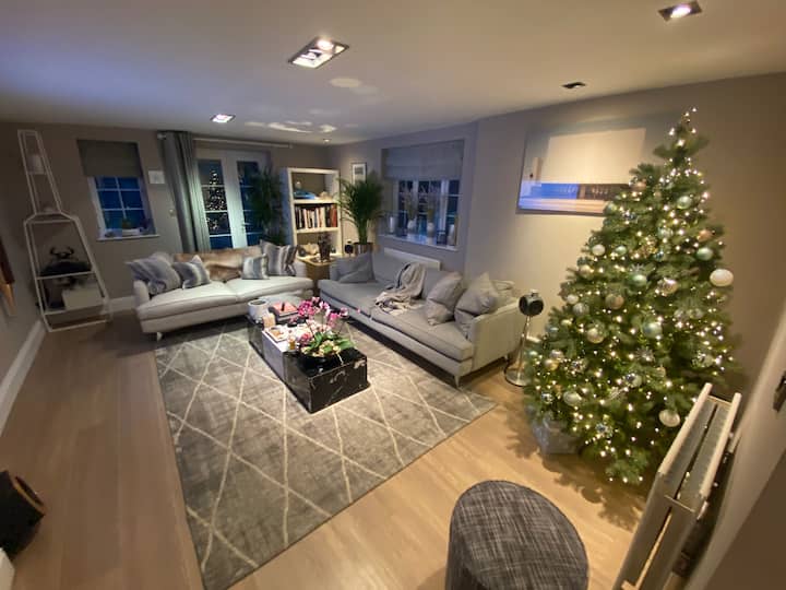 Your Room In The Centre Of The Cotswolds - Tewkesbury