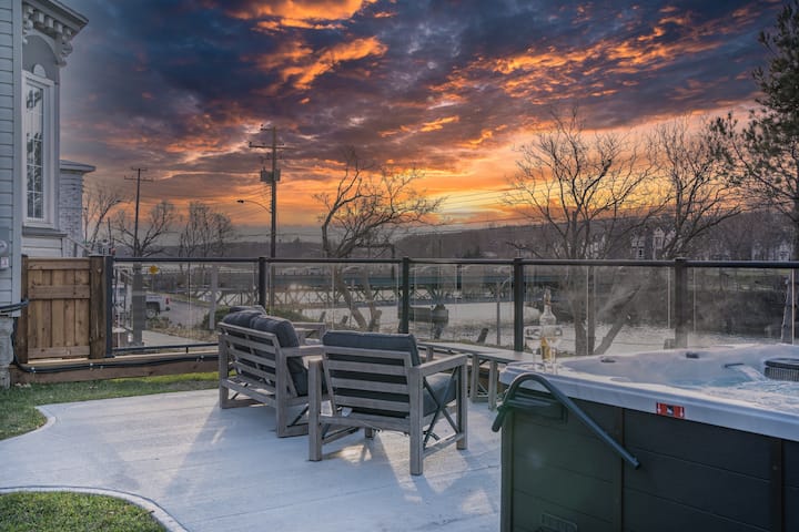 Riverside Inn - Unit 1 - New Glasgow