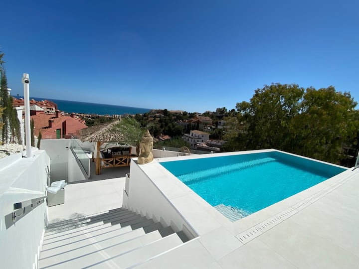 Ref.042 Beautiful Modern Villa - Fuengirola