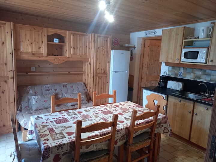 Appartement Les Belettes Chaleureux Et Cosy - Les Coches
