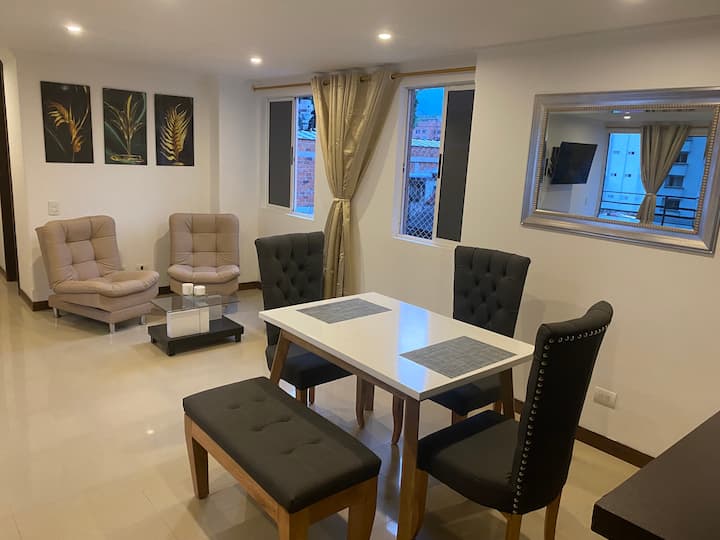 A Beautiful Apartment In Laureles - Medellín