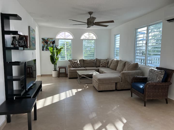 Yabucao 3 Bedroom 1 Bath Unit - Yabucoa