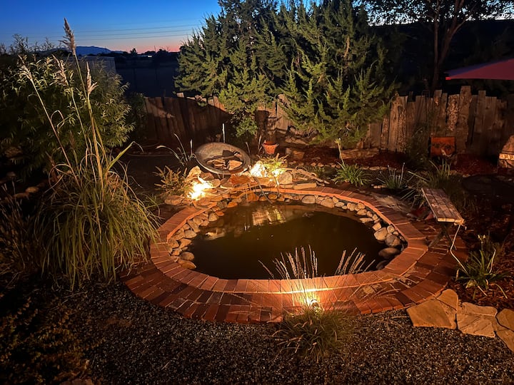 Artist’s Retreat With Patio, Close To Meow Wolf - Santa Fe, NM