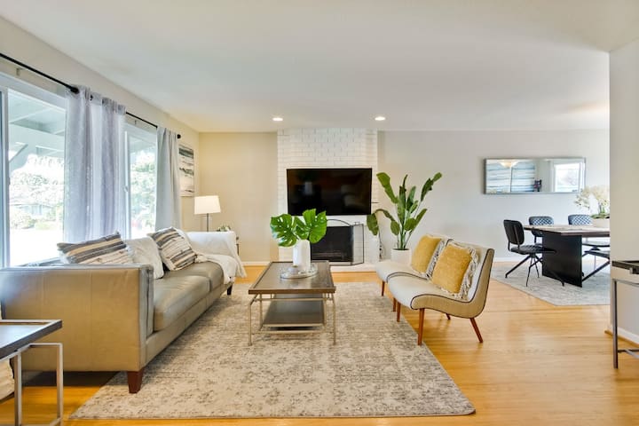 Amazing Designer Master Bedroom+ Private Bathroom - Sunnyvale, CA