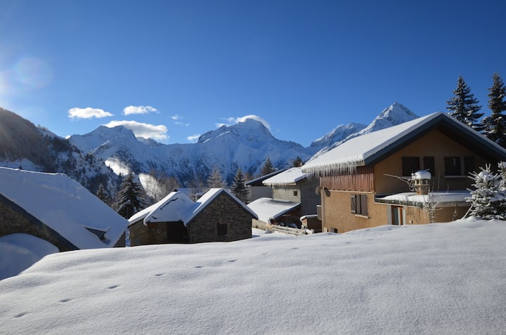 Chalet 5* Sauna, Jacuzzi, Billard, Balnéo, Massage - Les Deux Alpes