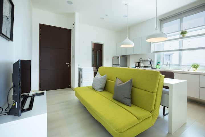 Straits Garden @ 4 Pax @ Netflix - George Town