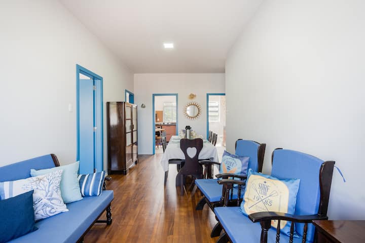 Apto Larsen Beira Mar / Pé Na Areia / Beto Carrero - Penha