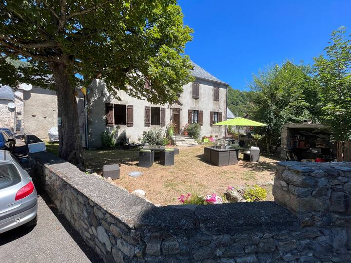 Appartement N*1 : 4pers. Dans Gîte - Besse en Chandesse