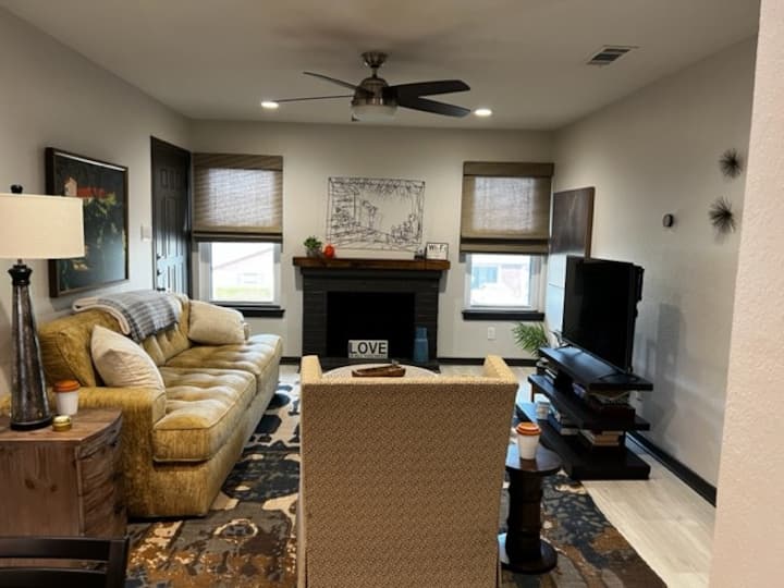 Robin's Nest 3.0 - Grapevine, TX