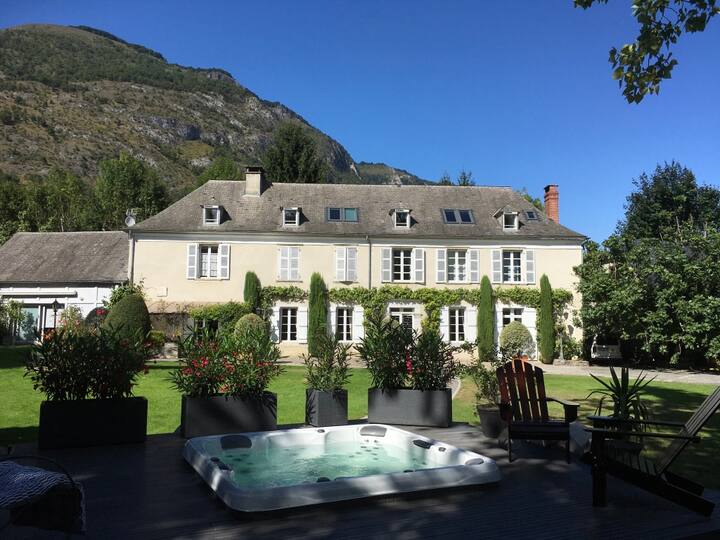 Suite Familiale Monda Pour 4 Personnes - Argelès-Gazost