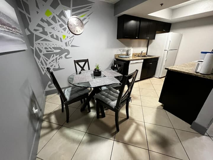 2 Bedroom Condo With Strip View - Las Vegas Strip, NV