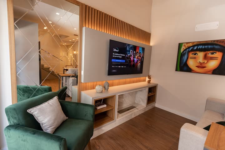 Lindo Loft Novo/osvaldo Aranha-ótima Localização - Canela