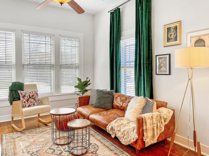 Charming Historic Bungalow In Woodlawn Lake! - San Antonio