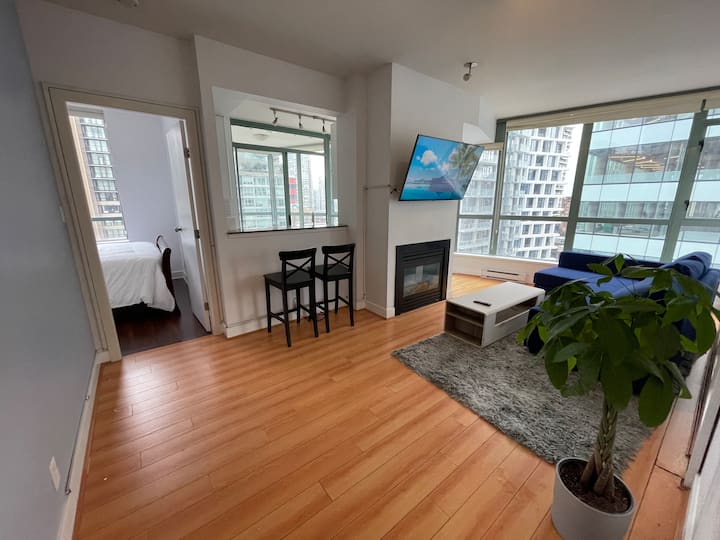 Central 2b/2b Cozy Apt/dt/englishbay Free Parking - Vancouver