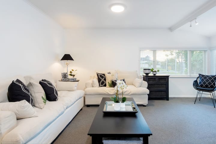 Cozy House 2mins Walk To Beach - Auckland