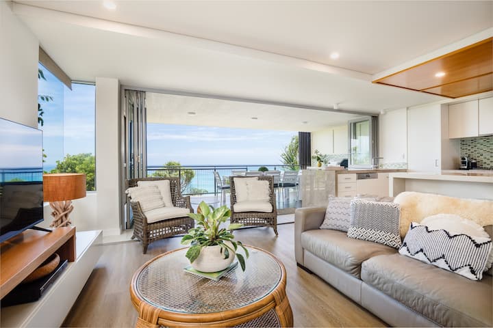 At Waves Unit 9 + Beachfront + Pool - Point Lookout