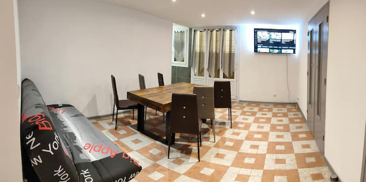 Appartement Rénové 4 Chambres - Marseille