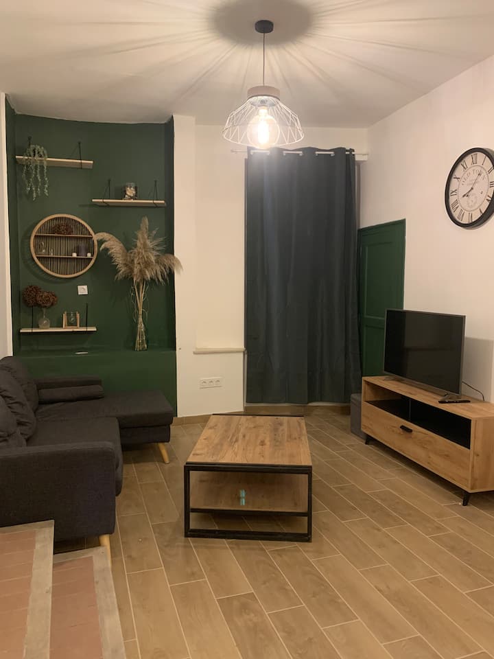 Location Appartement à Bollène - Saint-Paul-Trois-Châteaux