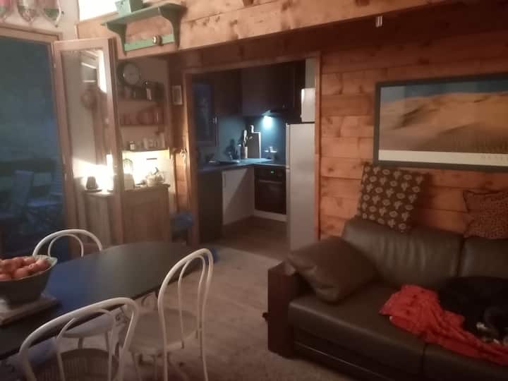 Chalet Avec Vue Panoramique, Très Ensoleillé - Lac de Guéry