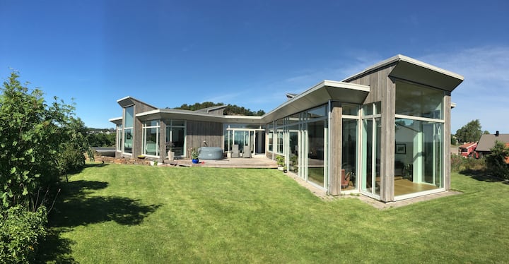 Stor Enebolig I Kristiansand - Kristiansand