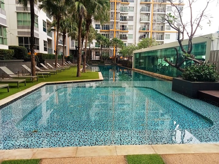 Unique In Khet Thon Buri - Bangkok