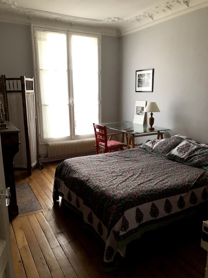 Chambre Indépendante Et Calme. - Paris