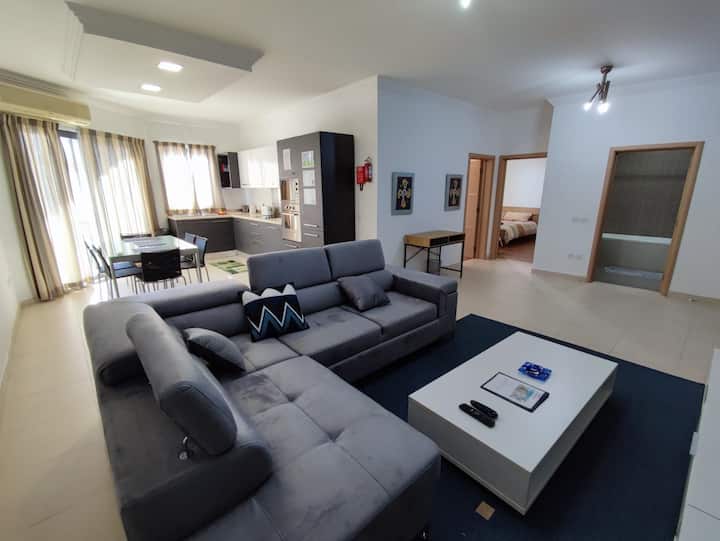 4th Floor Apartment In Tigne - Valletta