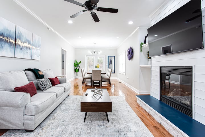 Relaxing Home Near Downtown Atl - Atlanta, GA