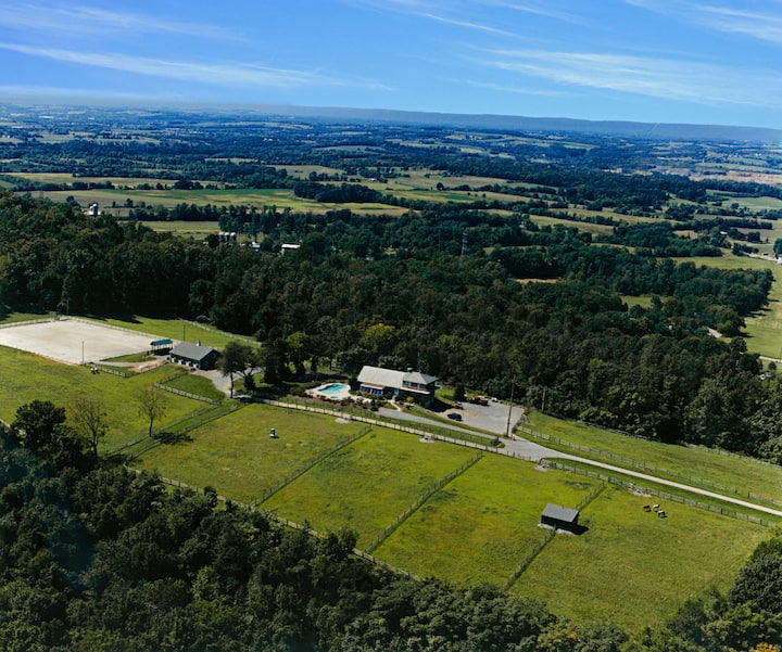 Marble Mountain Main Residence - Easton, PA