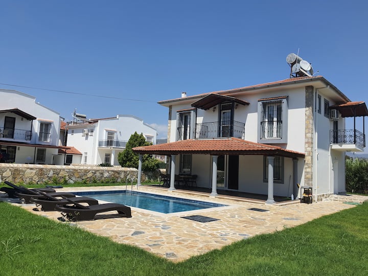 Three Bedroom Villa In Calis Beach - Fethiye