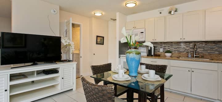 Waikiki Condo W/great View And Free Parking - Waikiki Aquarium, Honolulu