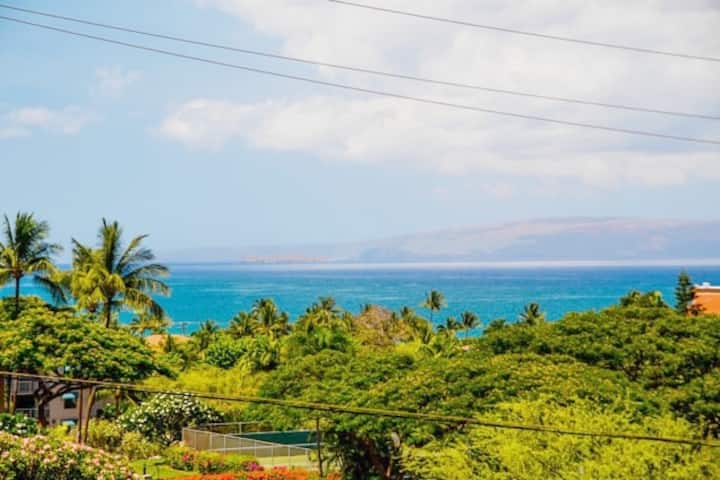 Ocean View! Modern, Walk To Beach, Shops, & Pool! - キヘイ, HI