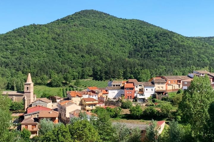 Apartamento De 2 A 4 Personas. 
Ver Descripción - Santa Coloma