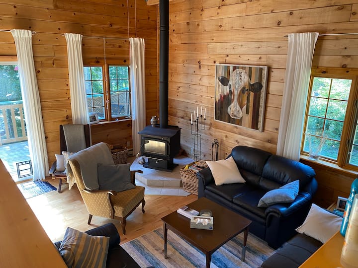 Private Log Cabin On The Water - Lunenburg