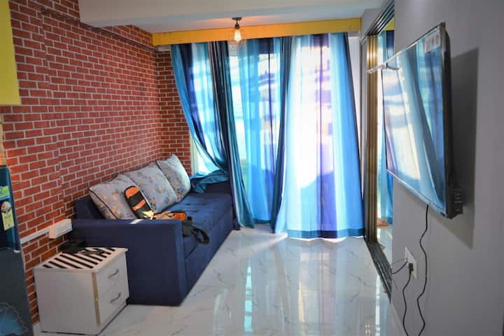 Seadeck 304 : Full Sea View 2bhk W Large Terrace - Dapoli