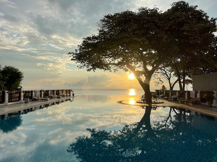 Cozy 2br Beachfront Pool & Rooftop Pool - Hua Hin