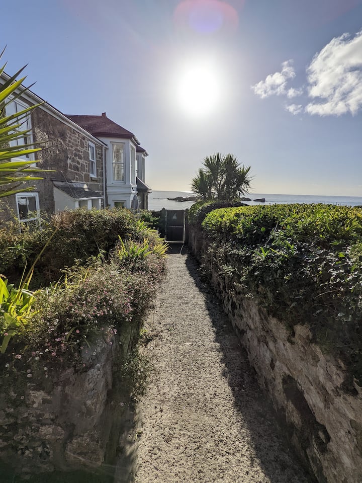 Mousehole Cottage (Island View) - Mousehole