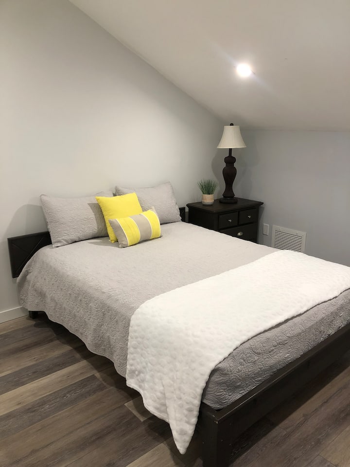 The Country Valley 4 - Cayman Islands