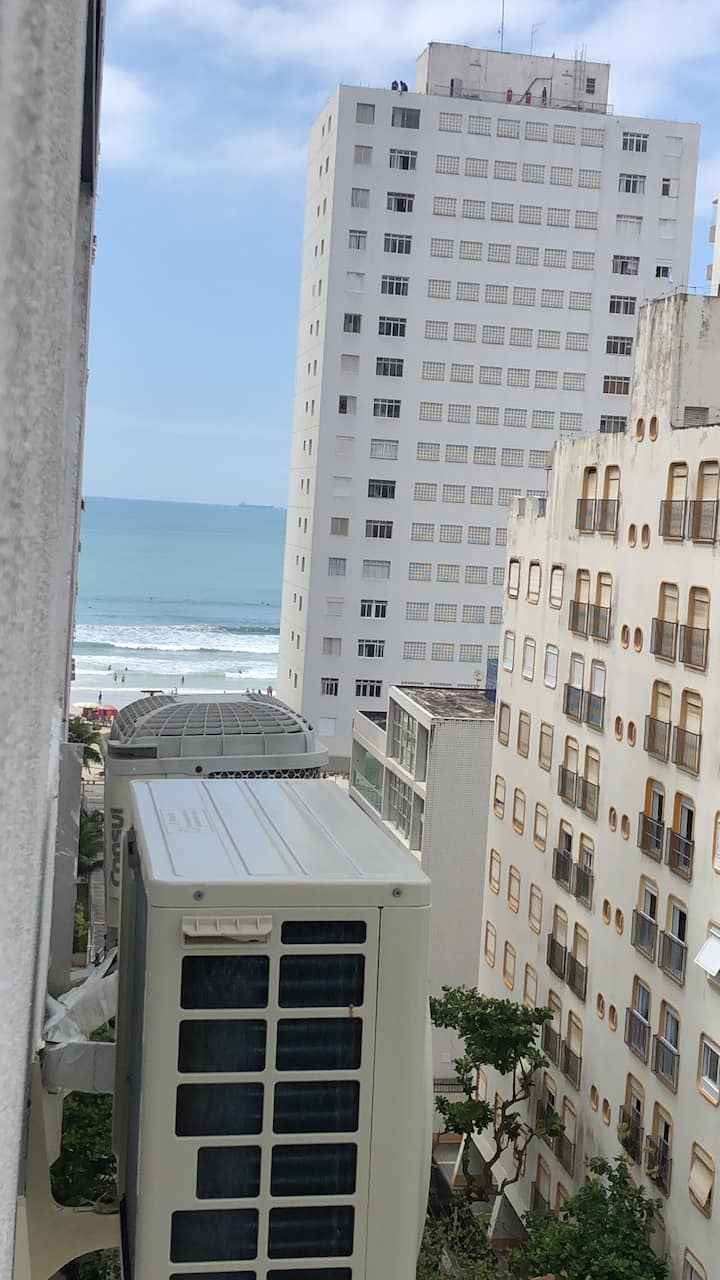 Apartamento à 50 Metros Da Praia De Pitangueras - Guarujá