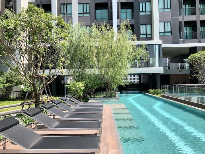 Nicely Two Bedrooms Srinakarin - Bang Phli District