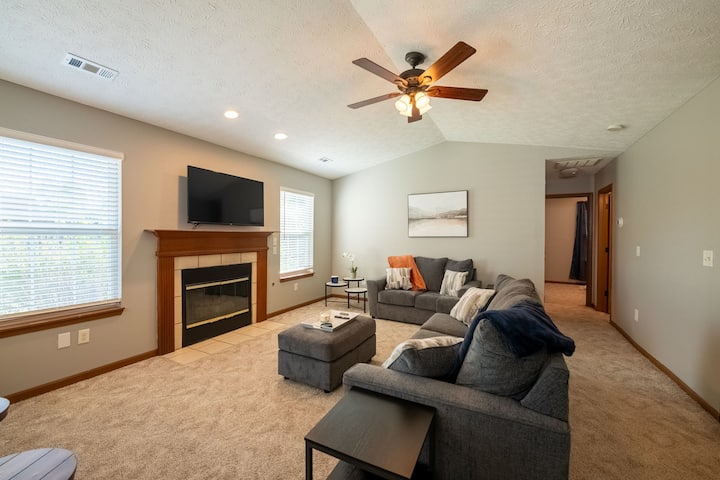 Comfy Home In West Lafayette - Lafayette, IN
